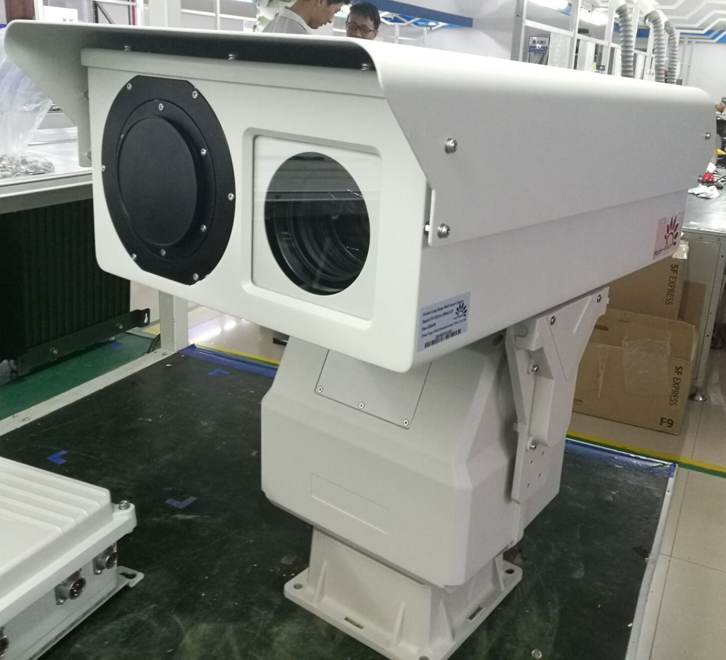Cctv 30x Zoom Dual Thermal Camera Infrared Ip66 With 640 * 512 Resolution
